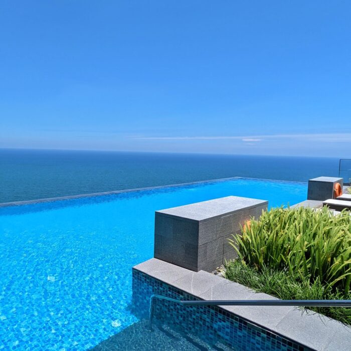 Hotel Review: Hoiana Hotels & Suites (Deluxe Ocean View Suite ...