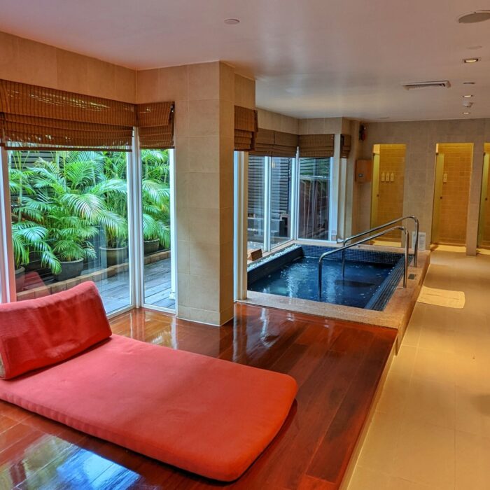 Hotel Review: Mandarin Oriental, Bangkok (Deluxe One-Bedroom Suite ...