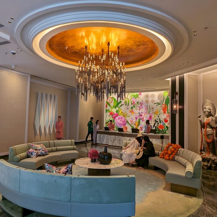 First Look: The Renovated and Reopened Mandarin Oriental, Singapore ...