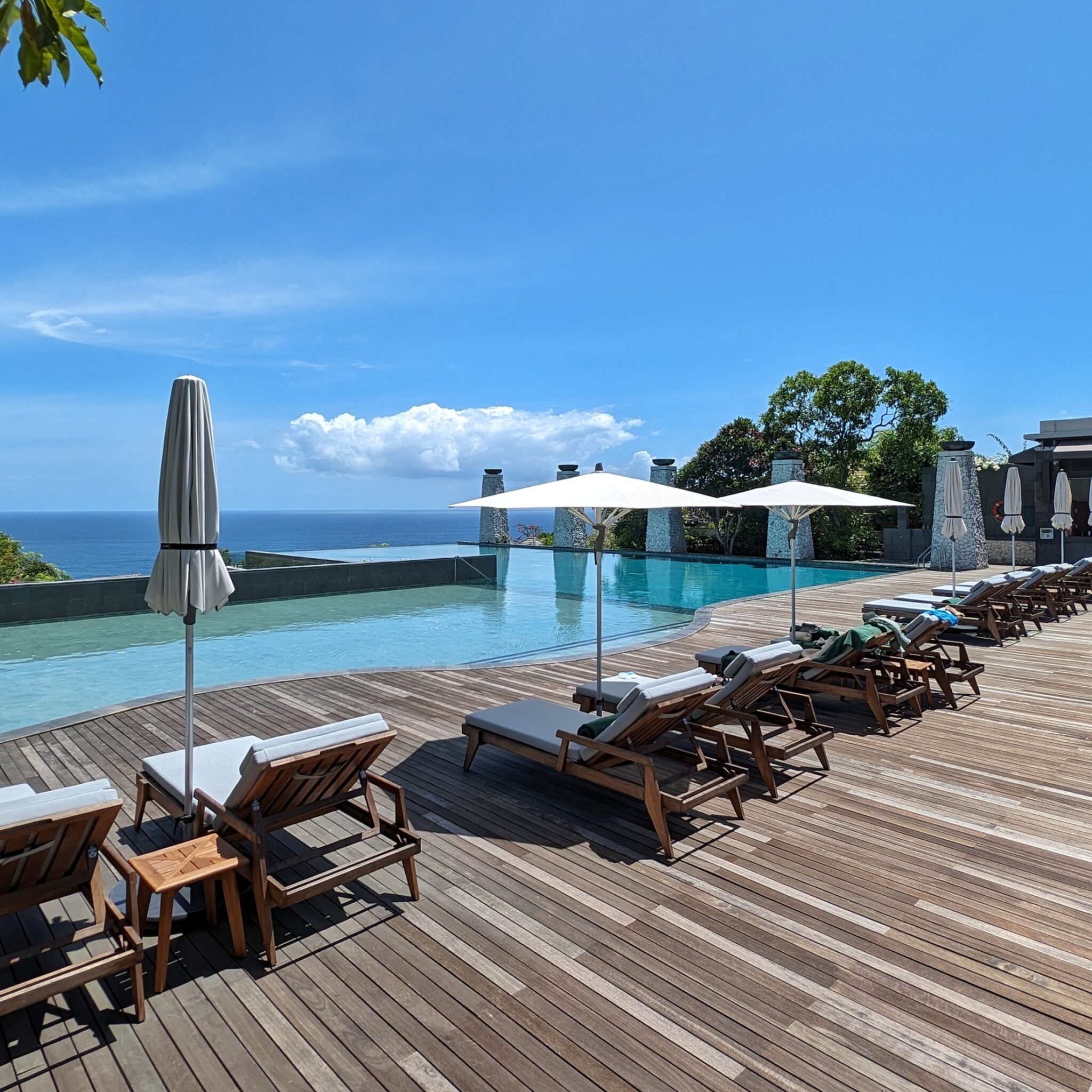 Hotel Review: Umana Bali (One Bedroom Ocean Pool Villa) - Clifftop ...