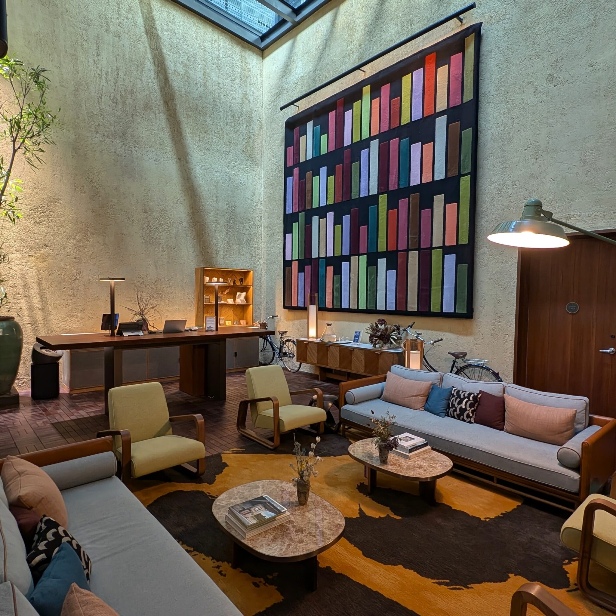 Hotel Review: 21 Carpenter, Singapore, A Member of Design Hotels ...