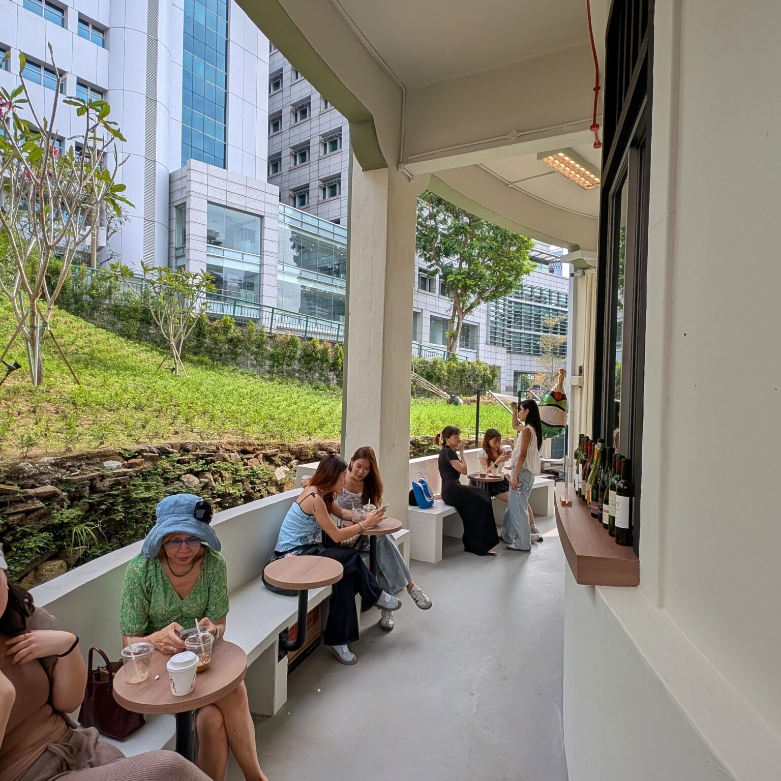 Serviced Apartment Review: Habyt Kada at Maxwell, Singapore (Deluxe ...