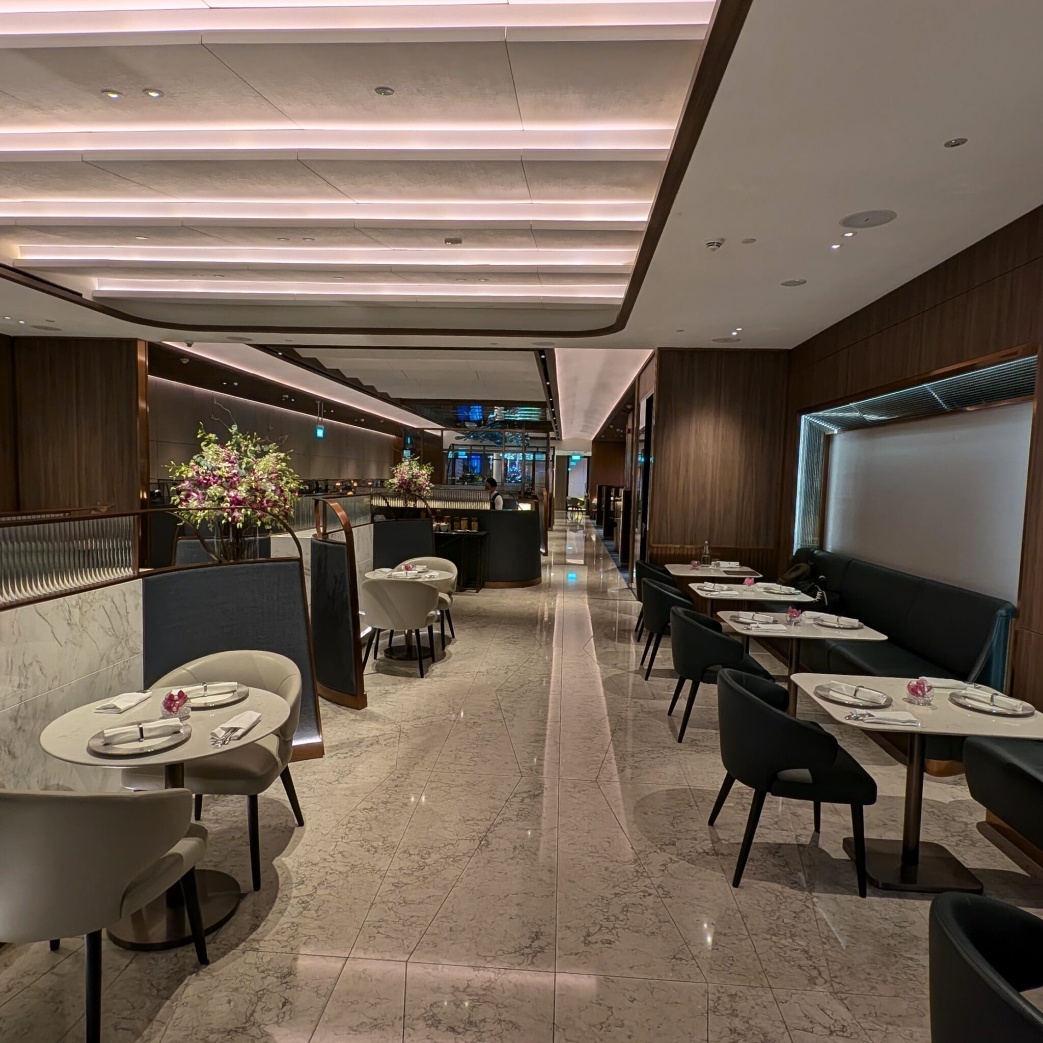 Flight Review: First Class, Singapore Airlines SQ636 SIN-HND (Boeing ...