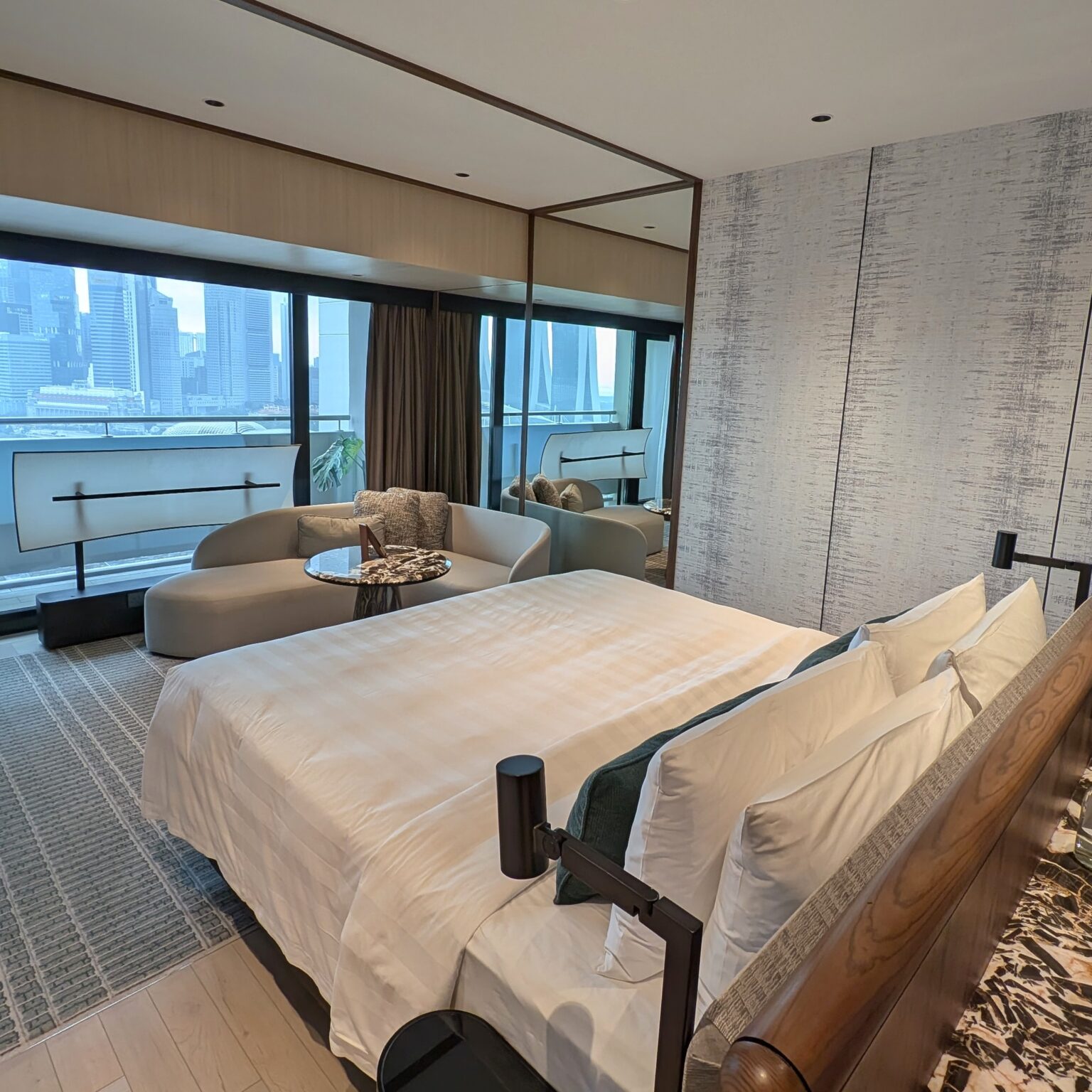 Hotel Review: Pan Pacific Singapore (Executive Marina Bay Room ...