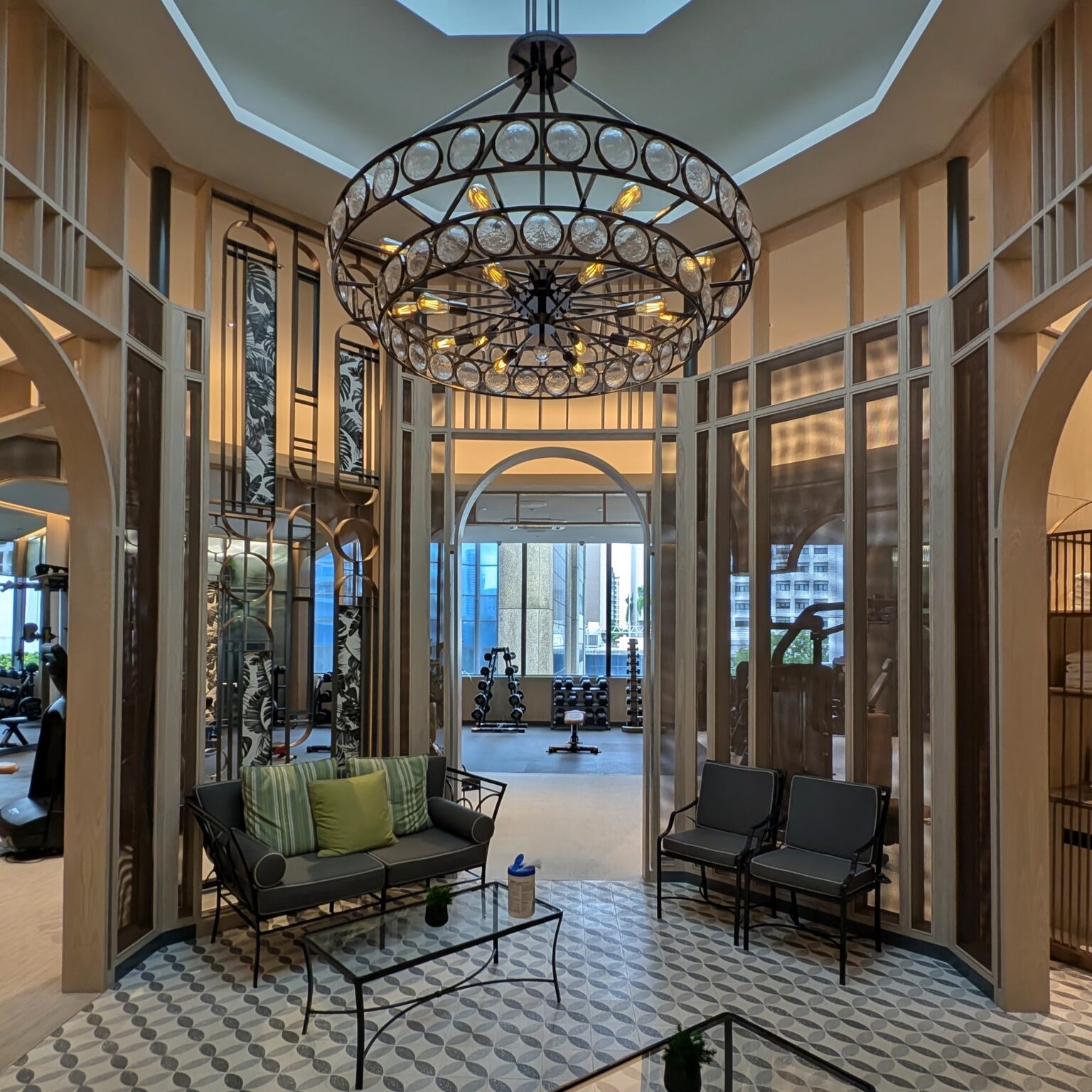 Hotel Review: Four Seasons Hotel Singapore (Club Room) - Possibly The ...